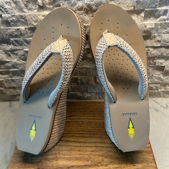 Volatile | Shoes | Volatile Lantern Wedge Sandal | Poshmark